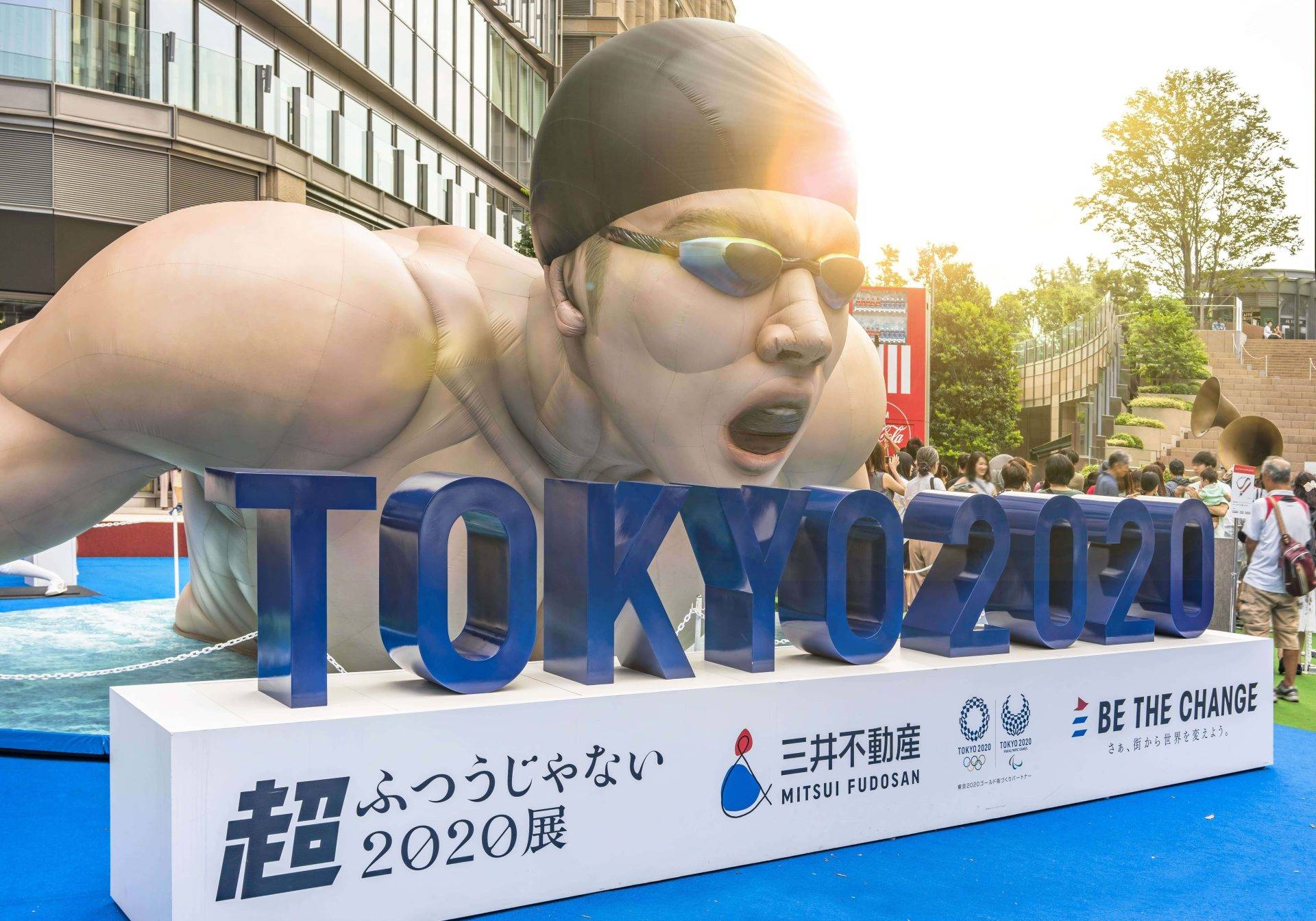 Fullpage Slider - Arabella SIMS